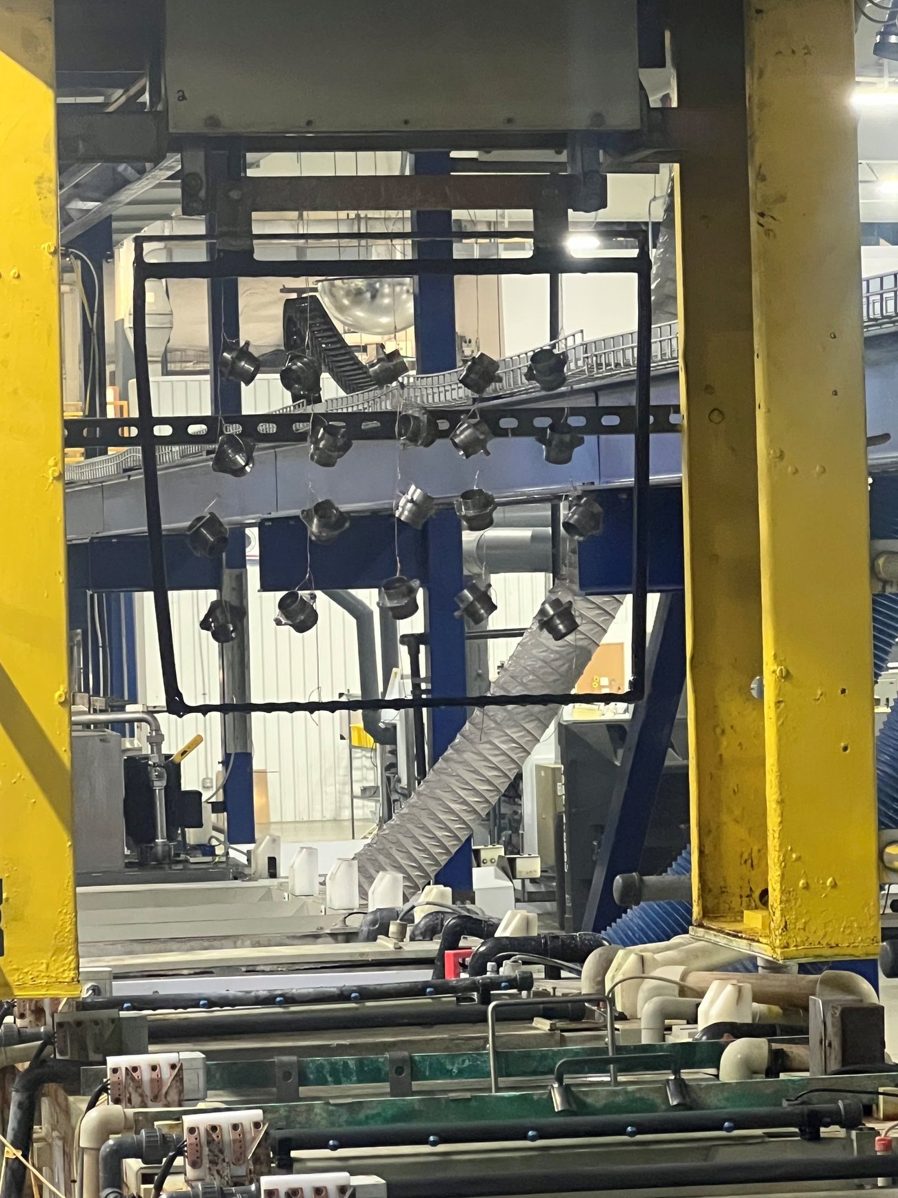 Plating Parts with Complex Geometries: The Ultimate Engineer’s Guide | Electro-Spec, Inc